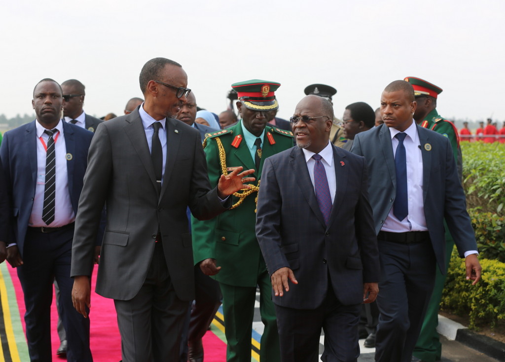 Rais Wa Rwanda Paul Kagame Amewasili Nchini Na Kupokelewa Na Rais ...