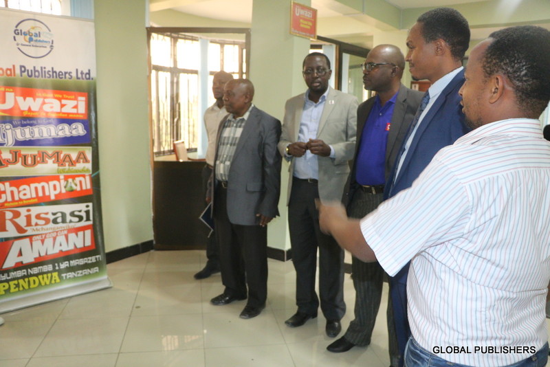 RC Ally Hapi Atembelea Ofisi za Global Group – Pichaz – Global Publishers