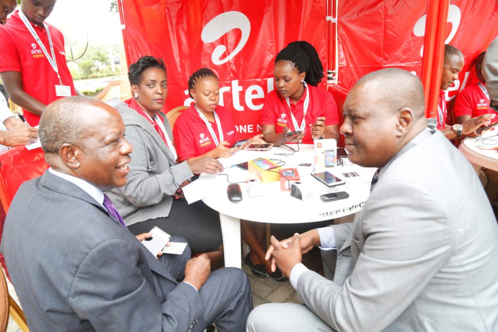 WABUNGE WASAJILI LAINI ZA AIRTEL KWA MFUMO WA ALAMA ZA VIDOLE - Global ...