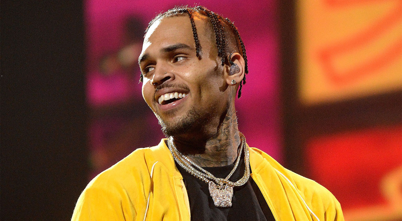 INDIGO YA CHRIS BROWN NAFASI YA KWANZA BILLBOARD 200 - Global Publishers