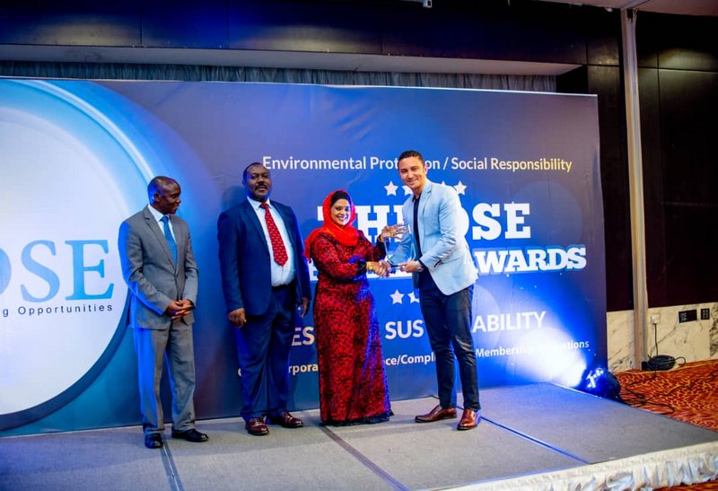 Vodacom yanyakua tuzo DSE - Global Publishers