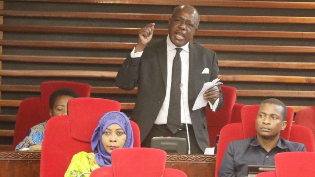 Profesa Muhongo: Umeme wa Maji ni Kujidanganya - Global Publishers