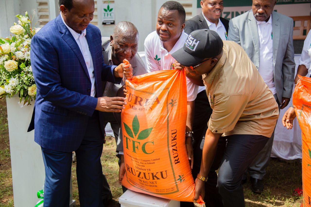 Serikali Yaipa Mtaji Kampuni Ya Mbolea Nchini(Tfc),Yaanza Usambazaji Wa ...
