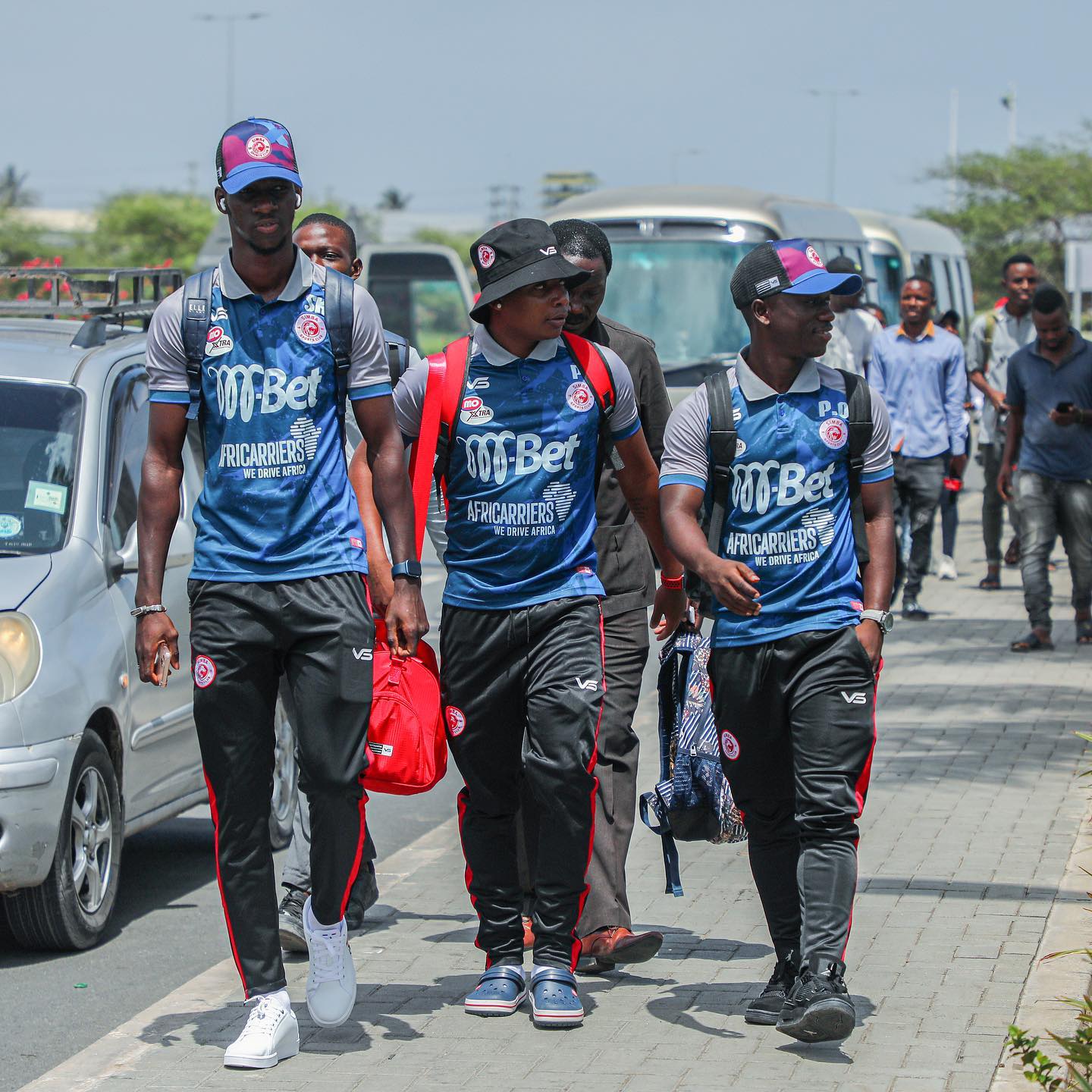 Simba Kambi Ya Kishua Dubai, Kocha Mbrazil Asuka Kikosi Kazi, Okwa na ...