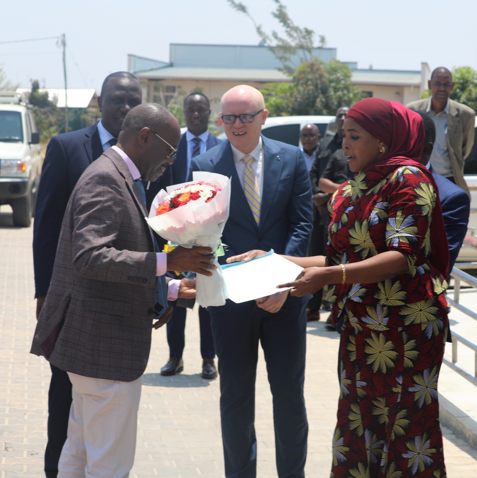 Prof. Makame mbarawa Asisitiza Ushirikiano Wizara Mpya – Global Publishers