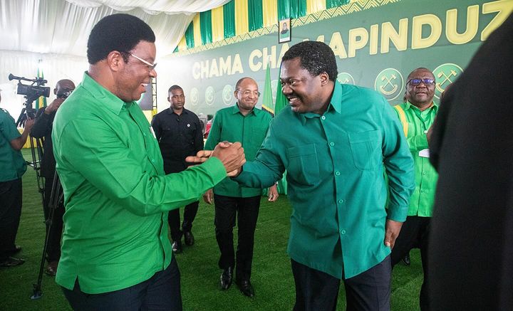 Usiyoyajua Kuhusu Dk Emmanuel Nchimbi Katibu Mkuu Mpya CCM – Video ...