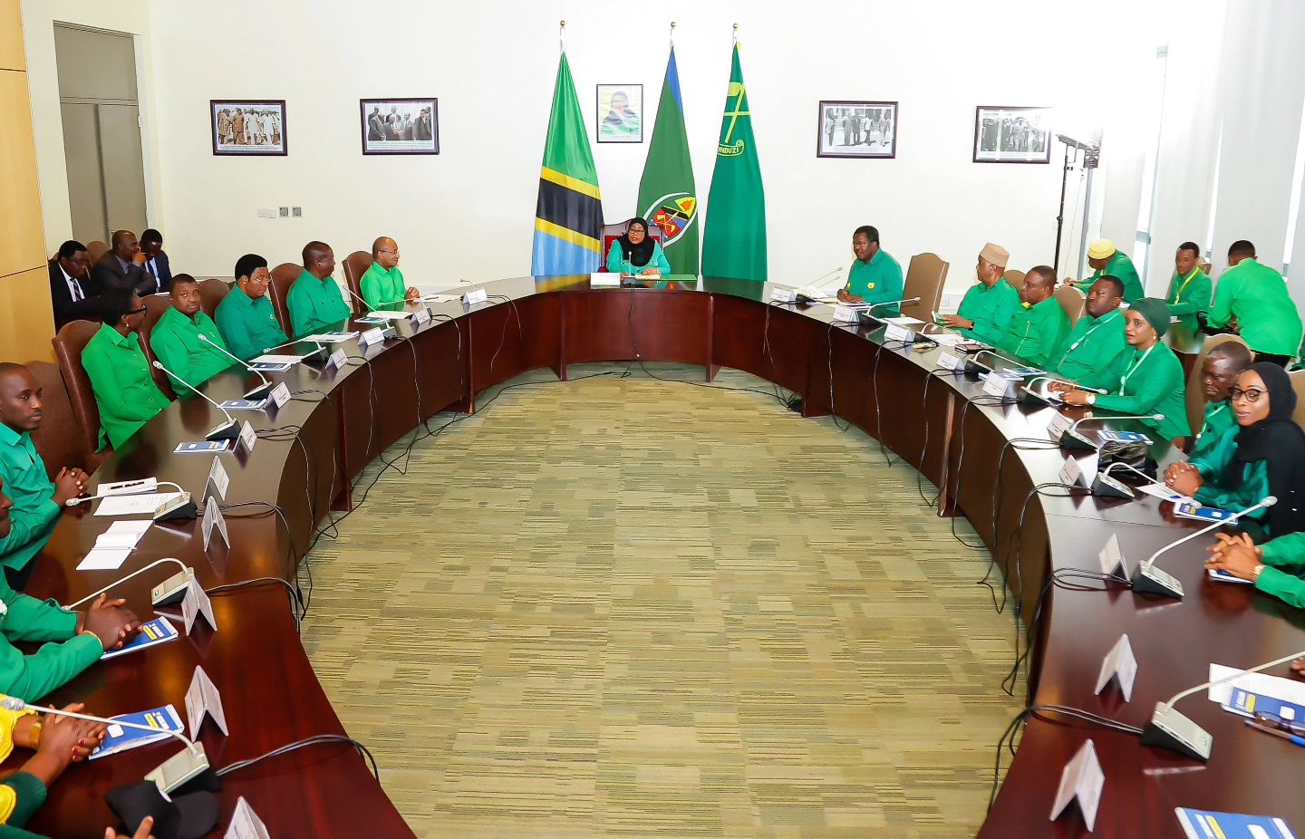 Rais Samia Aongoza Kikao cha Kamati Kuu ya CCM jijini Dar – Picha ...