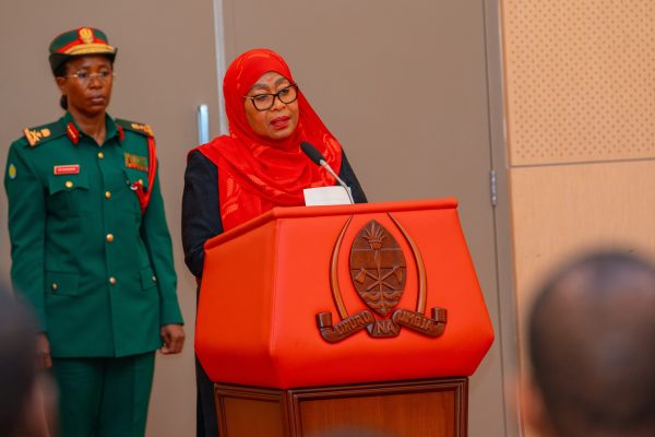 Rais Samia Amteua Ummy Mwalimu Kuwa Mshauri wa Rais – Video - Global ...