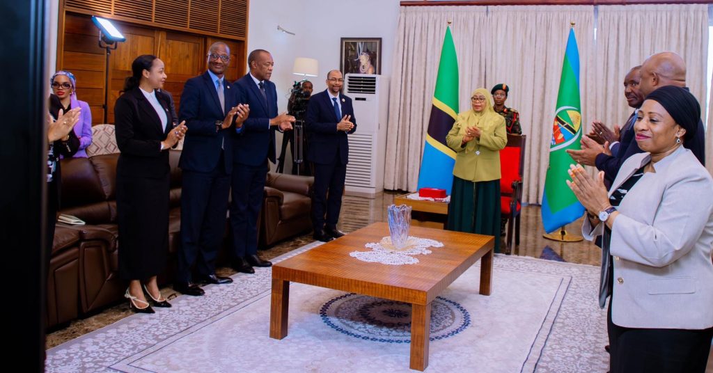 Rais Samia Afuatilia Bajeti ya Serikali 2026/2027 Kutoka Ikulu Dar ...